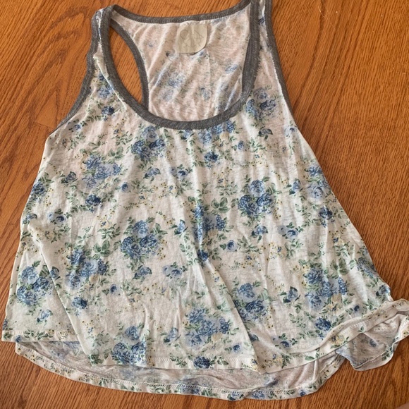 Chaser | Tops | Chaser Floral Tank Size M | Poshmark